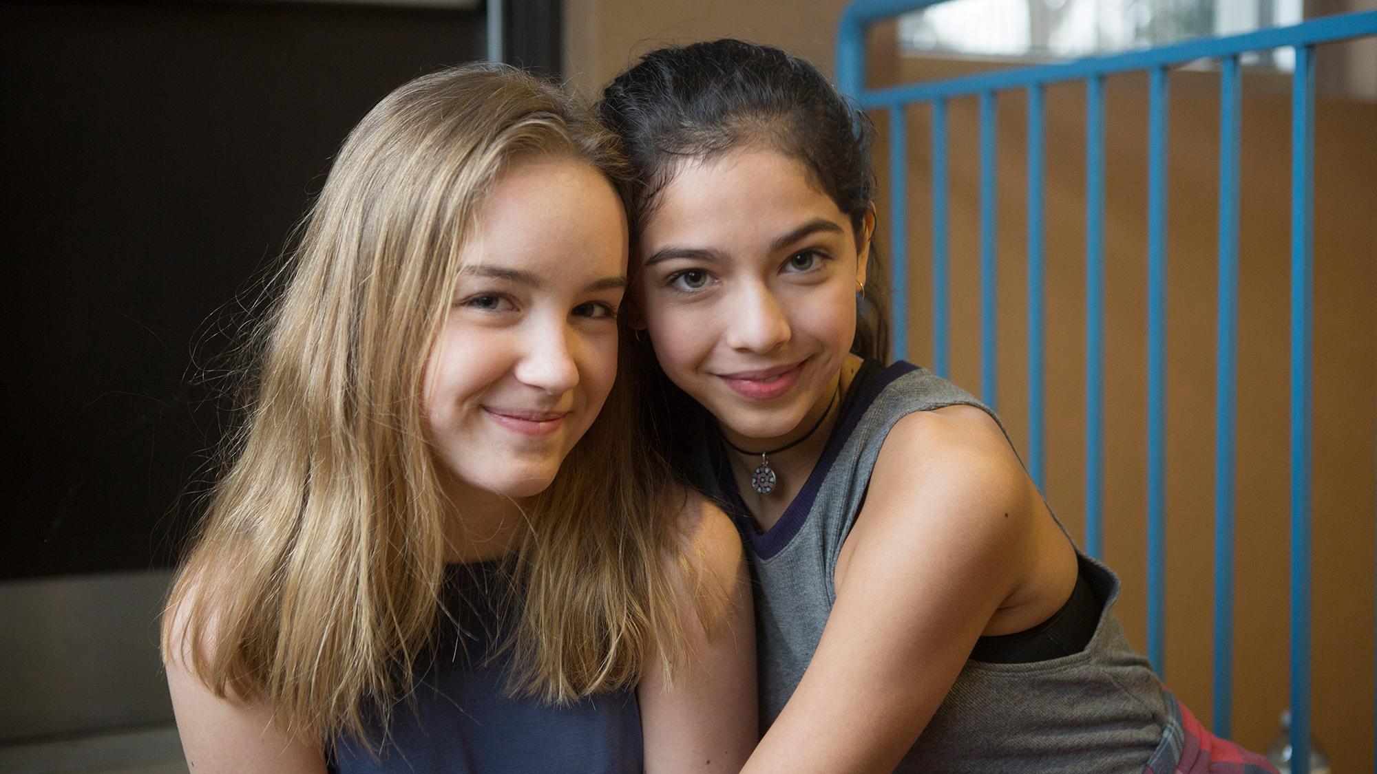 Jenny | Saison 1 Épisode 1 | UnisTV